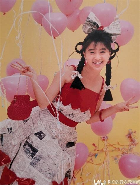 酒井法子美图照1 哔哩哔哩