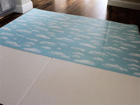 DIY Hot Air Balloon Photo Prop And Background Fun