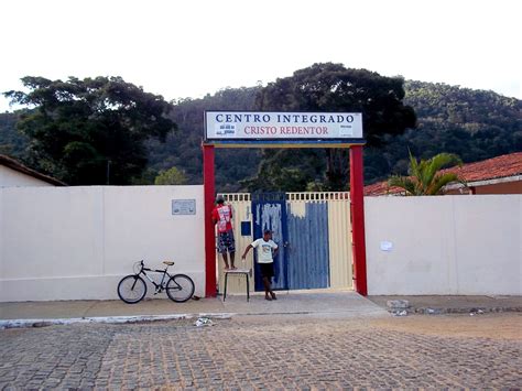 COLÉGIO MUNICIPAL CRISTO REDENTOR FAXINA NA CIDADE E NAS ESCOLAS