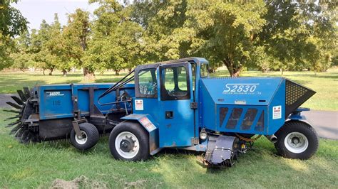 Colombo Equiment Sold Weiss Mcnair 2830 Pecan Sweeper