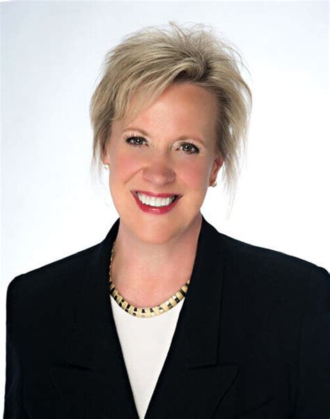 Julie Ryans Instagram Twitter And Facebook On Idcrawl