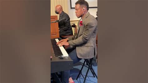 Emmanuel Lead Keyboardist James Saintil With Bereans Musicians Youtube