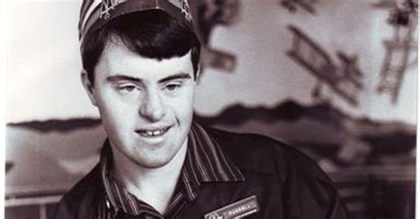Mcdonalds Employee With Downs Syndrome Celebrates 30th Work