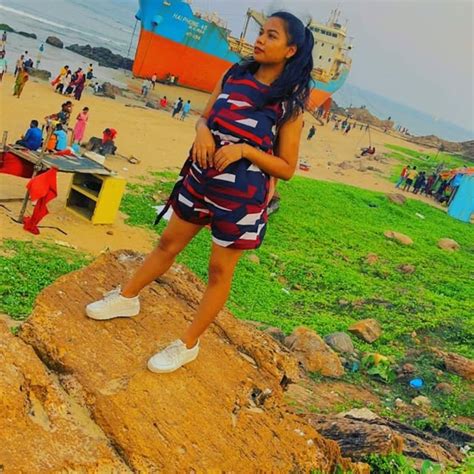 Makeup Artist 💄👰🏻‍♀️💅 Makeoverbymej • Threads Say More