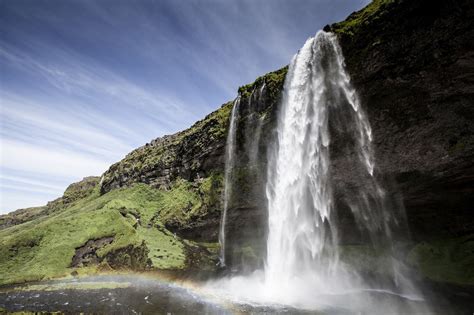 Seljalandsfoss Waterfall Facts And Information Beautiful World Travel Guide