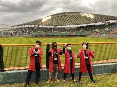 全国緋鯉会連合 On Twitter めんそ〜れ〜！オープン戦開幕は沖縄セルラースタジアムから。 リードやラッパでの応援も再開！今シーズン