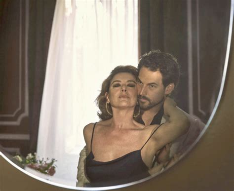 Monica Guerritore E Il Sesso Con Un Uomo Più Giovane Anche A 60 Anni