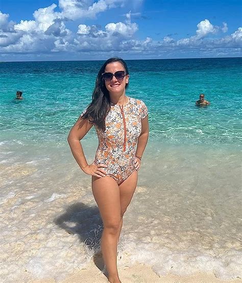 27 Amazon One Piece Swimsuits That Are Super Cute
