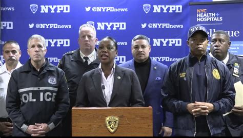 Nyc Machete Attack Man Arrested On Attempted Murder Charges Metro