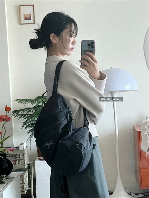 아크테릭스 헬리아드 15 착용샷 코디 솔직후기 Qanda 네이버 블로그