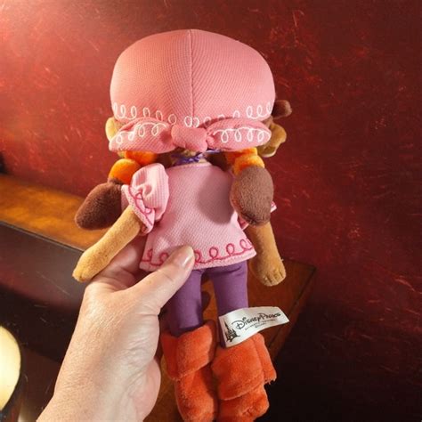Disney Toys Disney Parks 2 Izzy Plush Jake And The Neverland