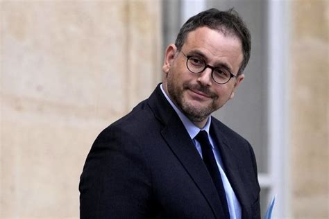 Aurélien Rousseau en couple avec Marguerite Cazeneuve la HATVP ne
