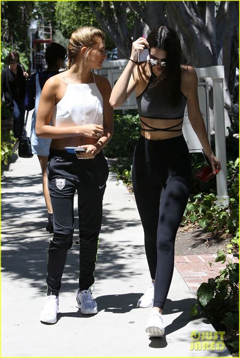 Caitlyn Jenner Grabs Lunch With Kendall And Hailey Baldwin Photo