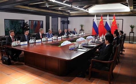 Переговоры с Председателем КНР Си Цзиньпином • Президент России