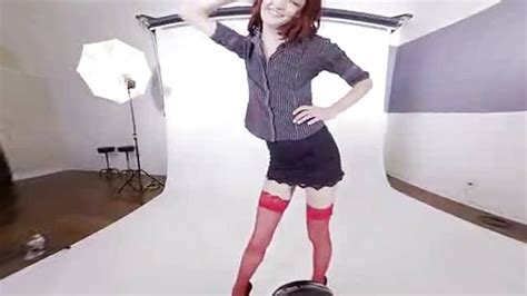 Badoinkvr Photoshoot Turns Into Sex With Andi Rye