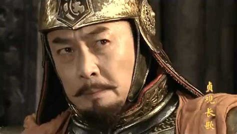 长孙无忌押着魏征去刑场正好遇到李世民当场释放魏征还升了官 腾讯视频