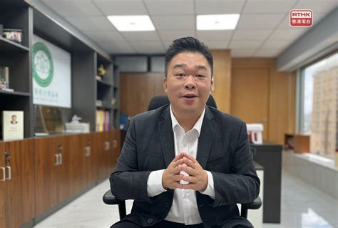 澳車北上施行半年消費北移 市民讚方便營商者生意流失 Rthk