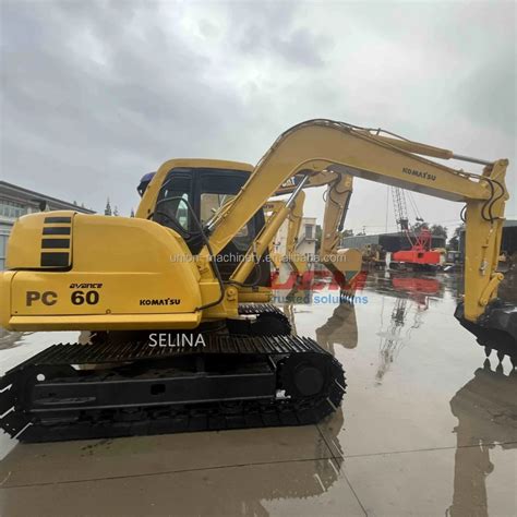 Japan Original Made Komatsu Pc56 Used Crawler Mini Excavator Pc60 Pc70