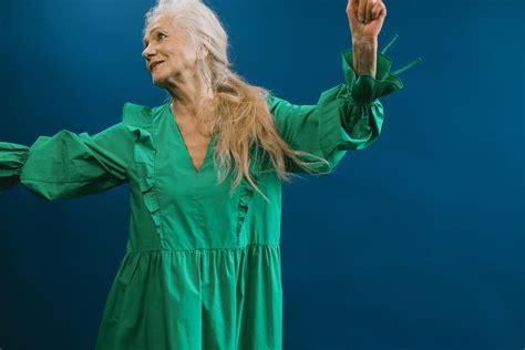 Blue And Green Gradient Portrait Photos Download The Best Free Blue
