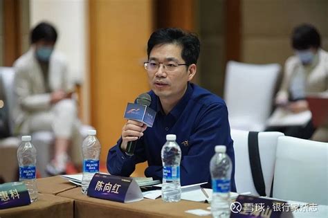 浙江稠州商业银行陈向红：向农村金融市场谋求发展—中小银行数字转型之路 浙江稠州商业银行小微零售部总经理 陈向红 由《银行家》杂志社主办的“中国