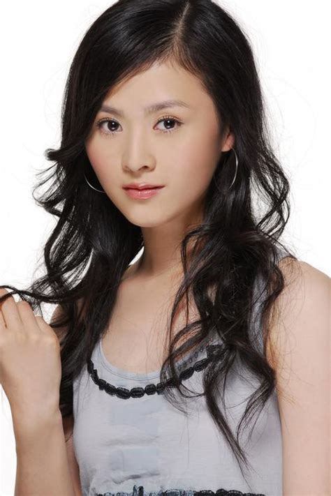 沈腾停工到日本治病 老婆深夜与男友人开心聚会