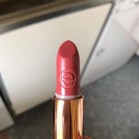 Essence Hydrating Nude Lipstick 303