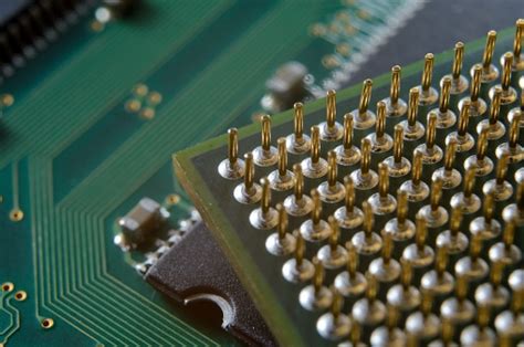 마더 보드의 마이크로 회로의 배경에있는 마이크로 프로세서 0명에 대한 스톡 사진 및 기타 이미지 0명 Cpu 공학 Istock