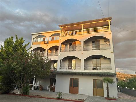 Hotel Kristi Shengjin AlbÂnia 35 Fotos Comparação De Preços E