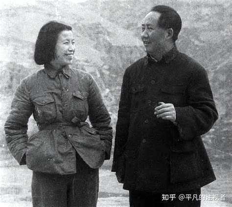 江青受到审判时，一位老太太去秦城监狱探视她，江青不敢和她对视 知乎