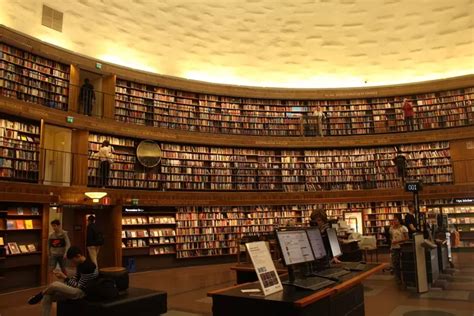 Hari Perpustakaan Sekolah Internasional Merayakan Dunia Buku Dan