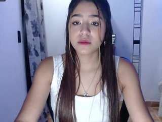 Dulce Lucero Cam Model Watch Dulce Lucero Live Webcam Myhotcams