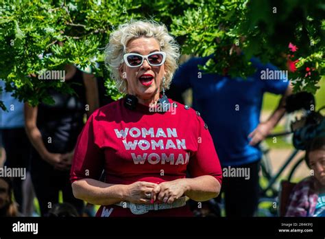 London United Kingdom May 28th 2023 Counter Protesters At The Let