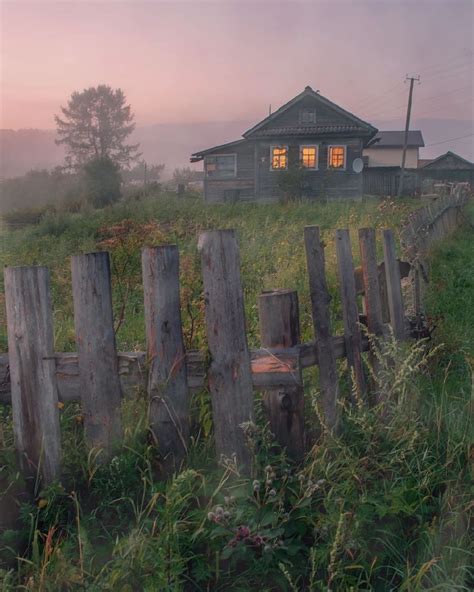 РУССКАЯ ДЕРЕВНЯ СЕЛО БЫТ On Instagram “Туманный вечер в Вепсской деревне 🙂 Помните я