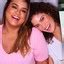 Ex nora de Preta Gil Laura Fernandez é fotografada aos beijos