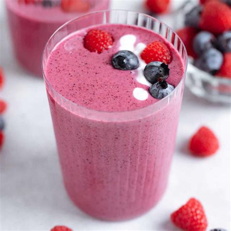 Raspberry Blueberry Smoothie The Healthful Ideas