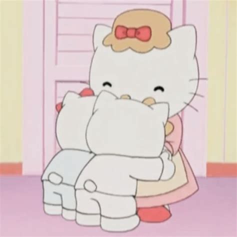 Hello Kitty Mimmy And Mary White