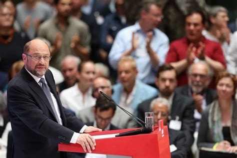 Martin Schulz Wants To Stay Spd Leader Even If He Loses Election Politico