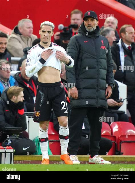 Manchester Uniteds Antony Left And Liverpool Manager Jurgen Klopp