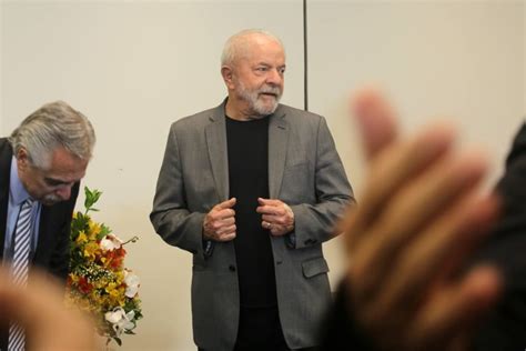 Após vitória Lula almoça o presidente da Argentina em SP Metrópoles