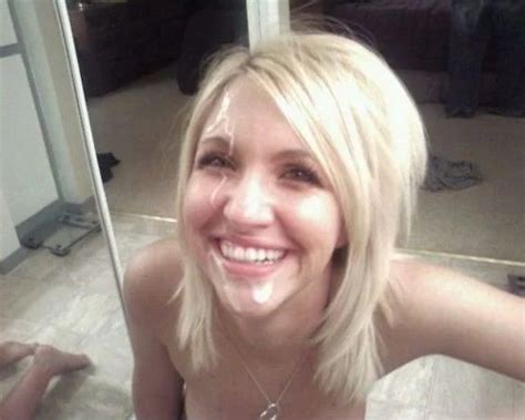 Smiling Blond Amateur With Her Face Covered In Cum Oaks22