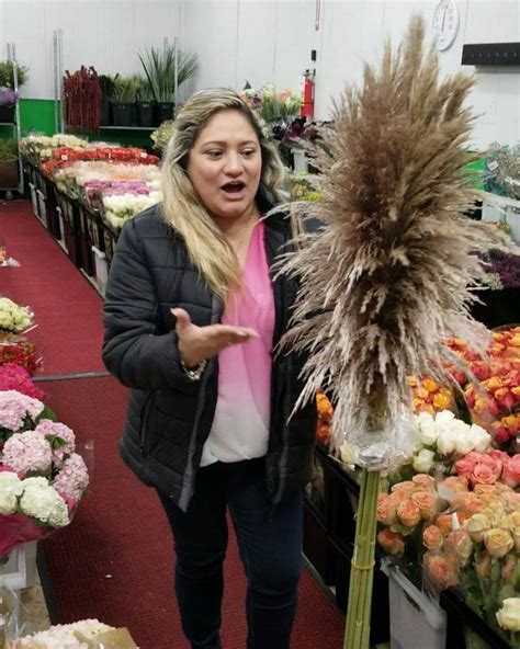 Checkitout Long Ass Natural Pampas Grass From Our Farm