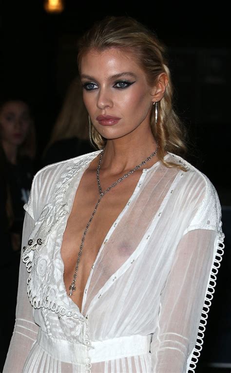 Celebs In The Spotlight Picture 2019 9 Original Stella Maxwell The Fashion For Relief Gala