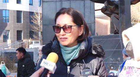 Ц Оюунгэрэл Н Өнөрцэцэг шиг чинь болгоно шүү гэж сэтгүүл зүйг айлгах зорилго байхыг үгүйсгэхгүй