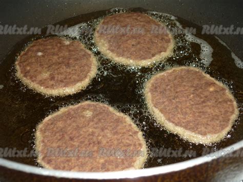 Печёночные оладьи с манкой 9 фото в рецепте