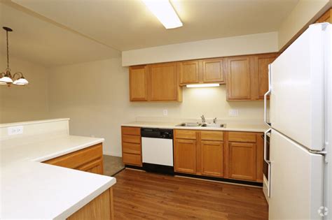 Stone Glenn Apartments 1730 Bristol Ave State College Pa 16801