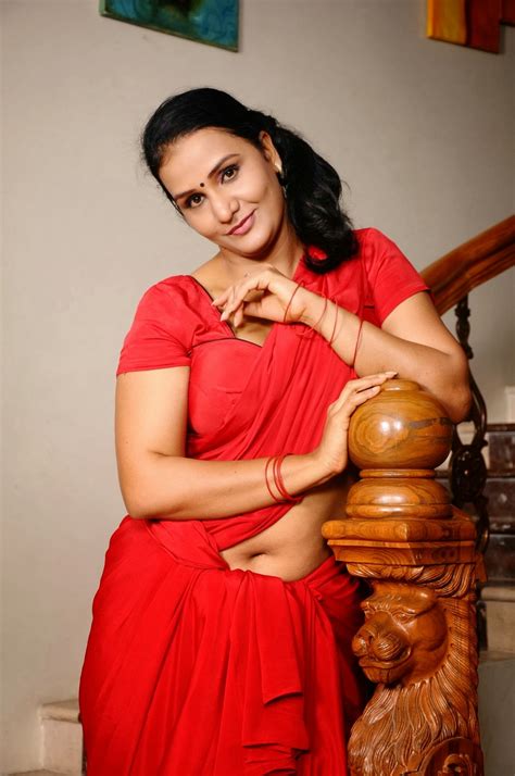 Apoorva Hot Saree Spicy Photo Stills Live Updates