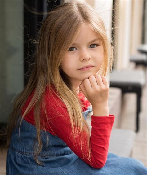 Découvrez Alina Yakupova La Nouvelle Plus Belle Petite Fille Du Monde