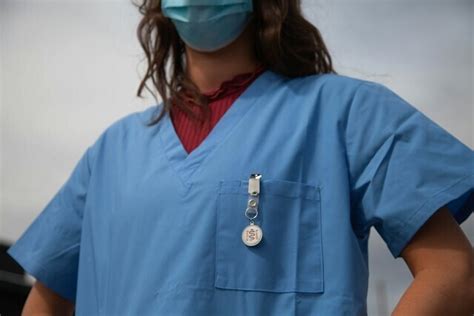 Kelowna Nurse Suspended Amid Narcotics Investigation