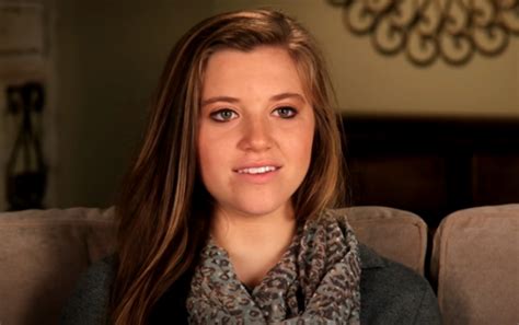 Pleasure Anna Duggar Shocks The World Bares Legs In New Household Vlog The Wall Street