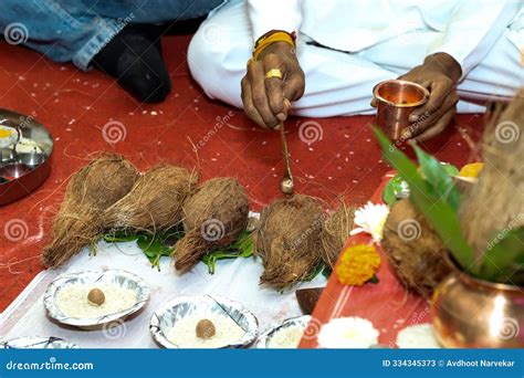 Indian Marriage Ceremony Mangal Sutra Method Of Worship Stock Image
